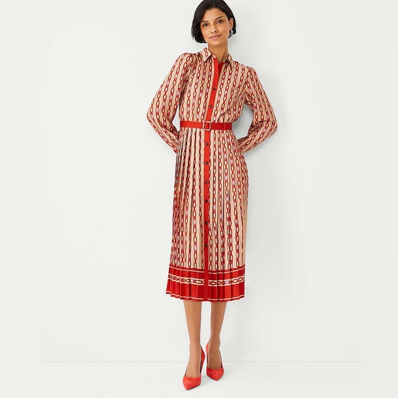Ann Taylor | Dresses | Ann Taylor Chain Print Pleated Dress | Poshmark
